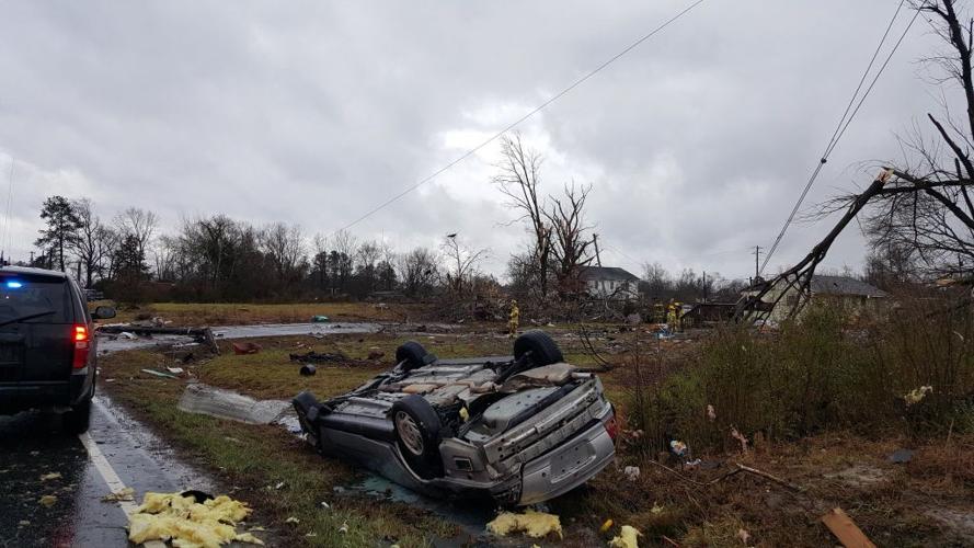 3 killed in Waverly as tornado, violent storms move across state