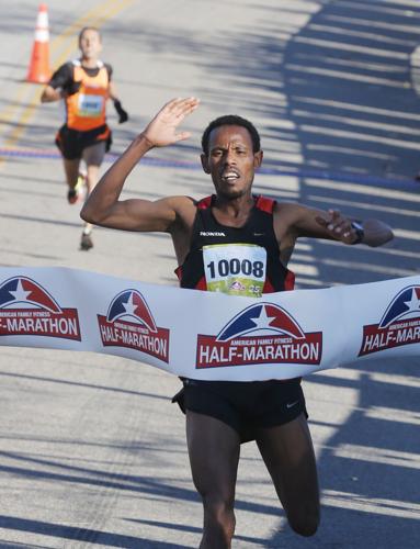 Dadi Beyene of Ethiopia wins Richmond Marathon