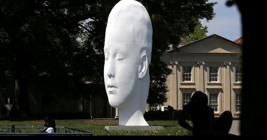 New 'Chloe' sculpture turning heads at VMFA