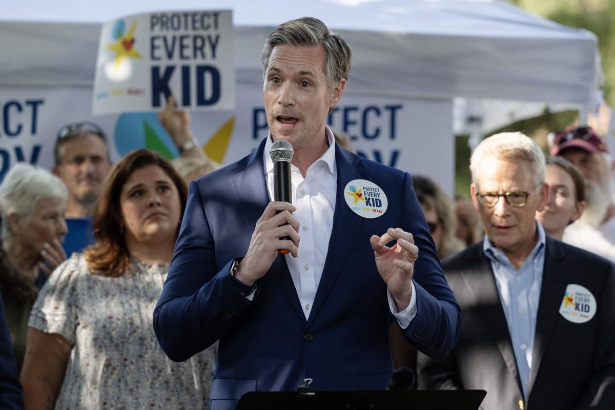 Virginia: Senate Dems vote to block nine Youngkin appointees