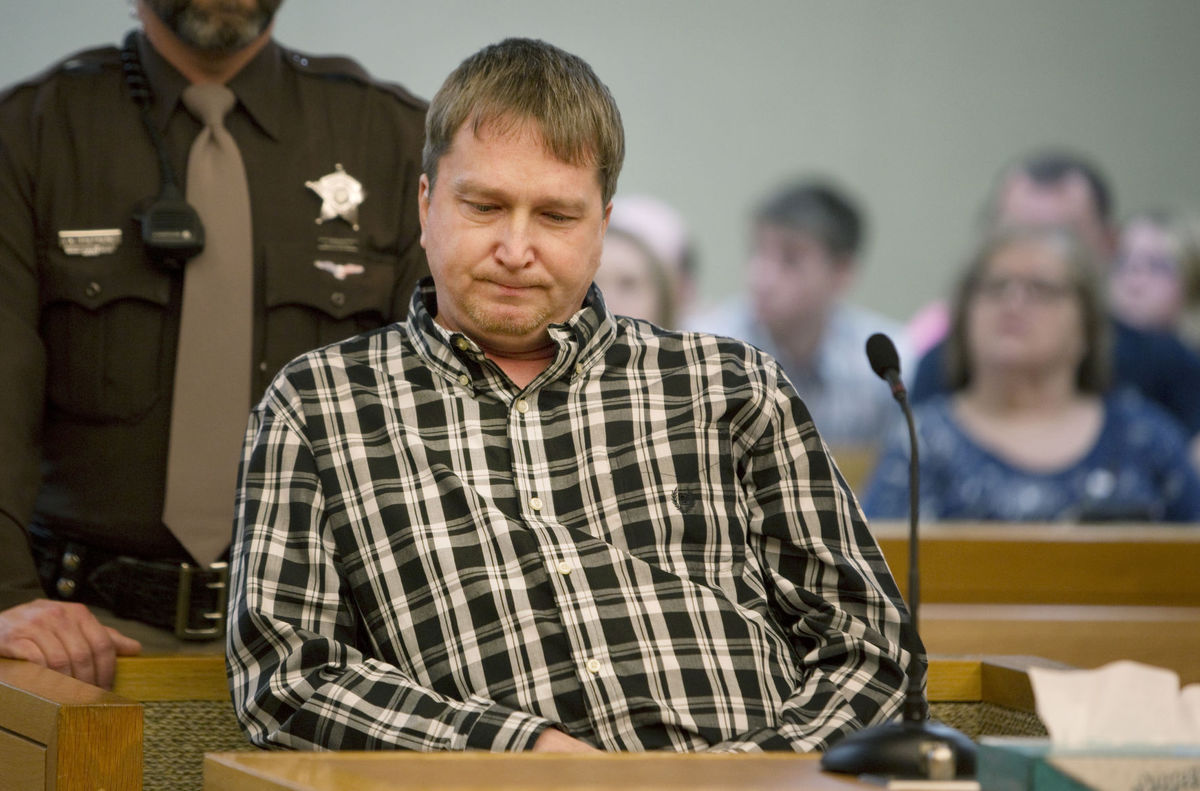 Boyfriend who fatally stabbed Roanoke woman sentenced to 75 years