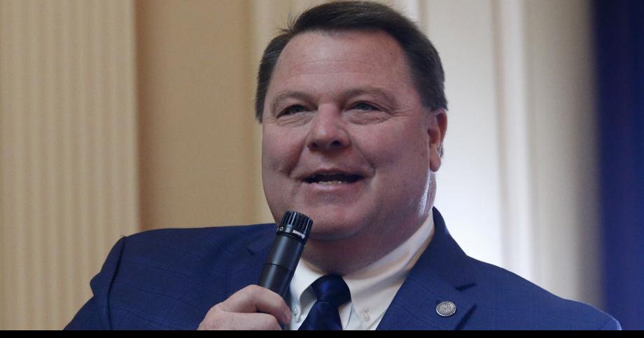 'I feel a calling': former Sen. Bill Carrico considers run for governor ...