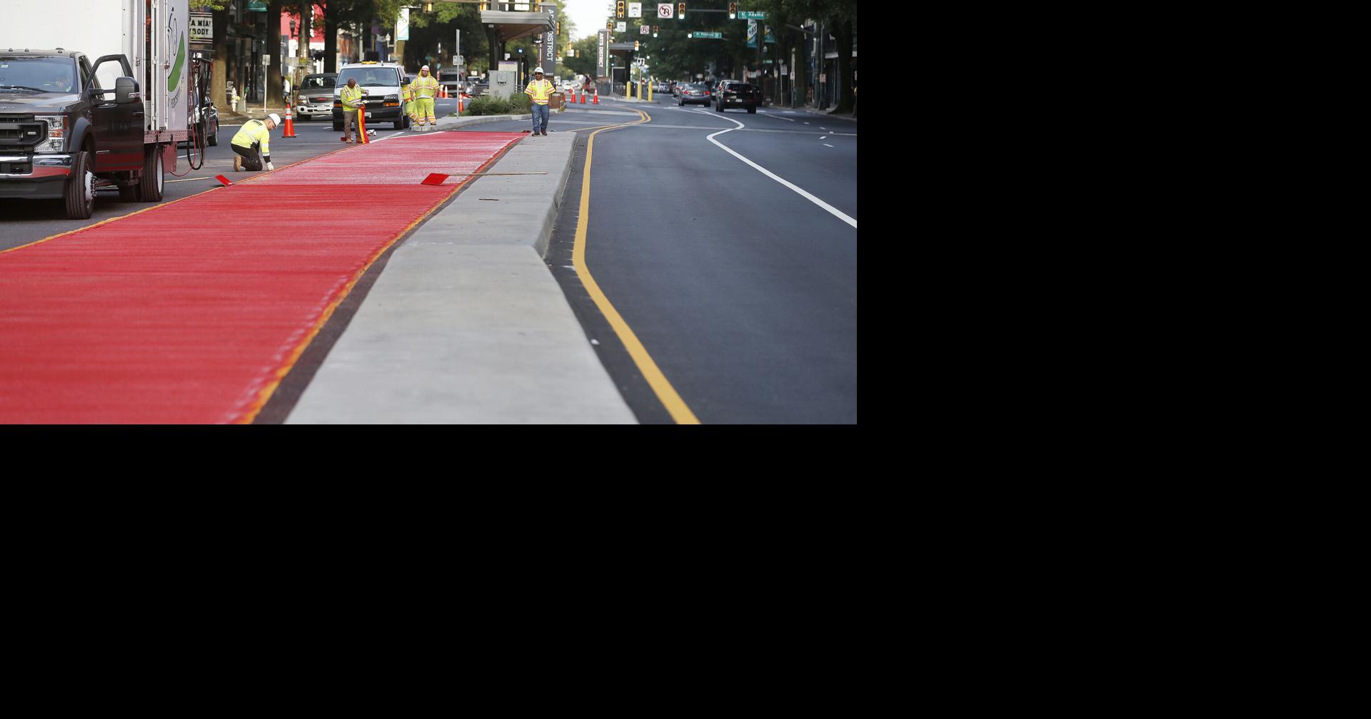 PHOTOS: Painting of Pulse bus lane begins