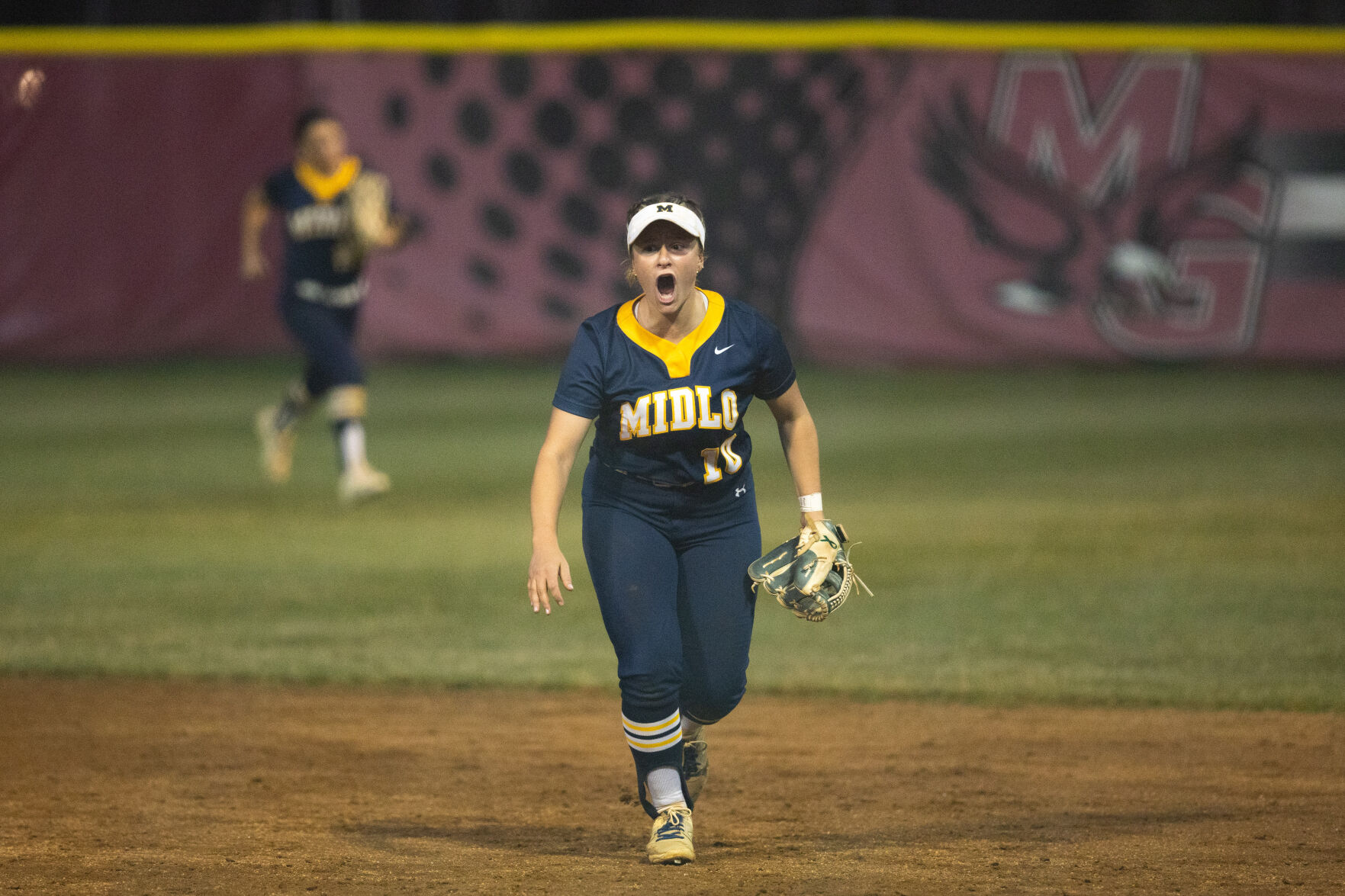 Midlothian softball are the queens of Region 5C once again