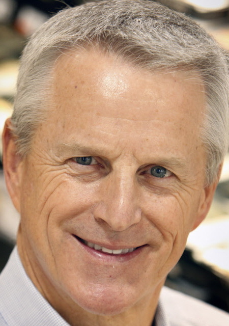 Bobby Ukrop honored for community service