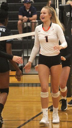 Powhatan's Sierra Ellison, Star Bryant make All-Metro volleyball teams