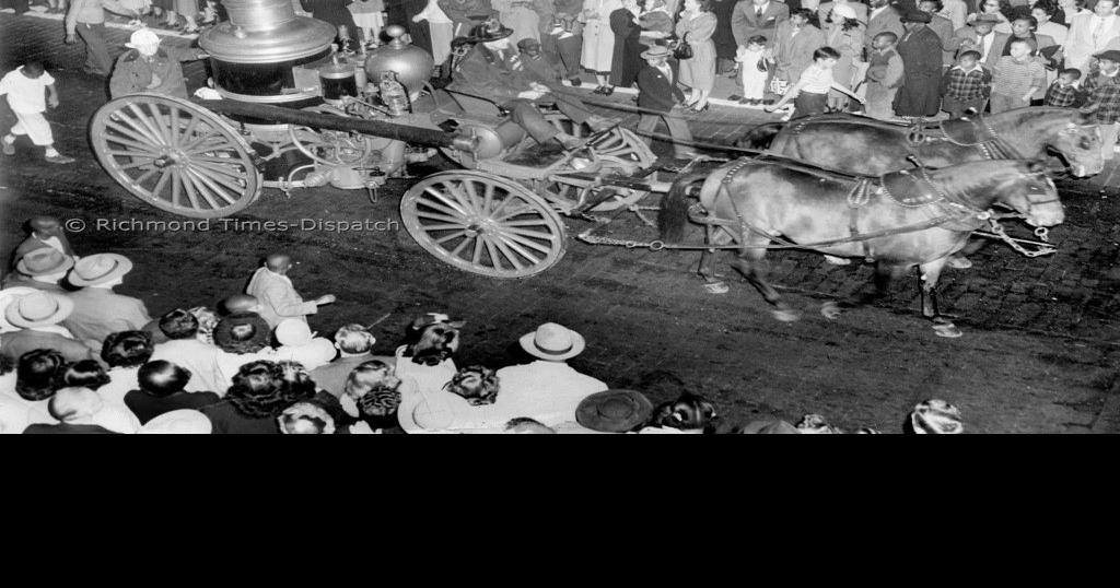 Vintage Fire Carriage 1948