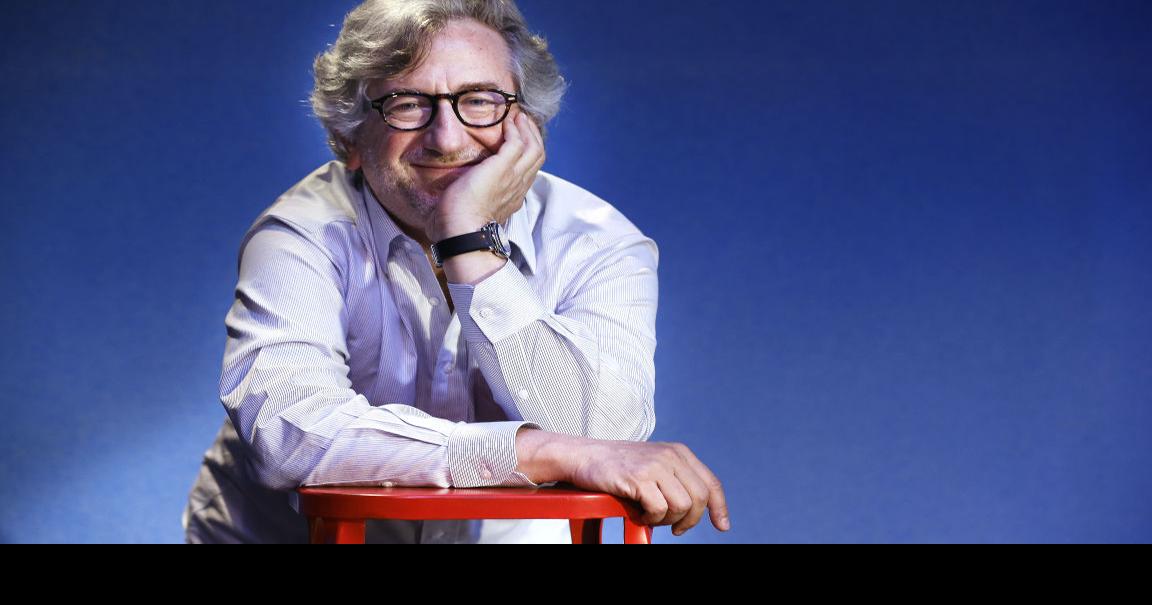 PHOTOS: John Markus directs "The Fabulous Lipitones"