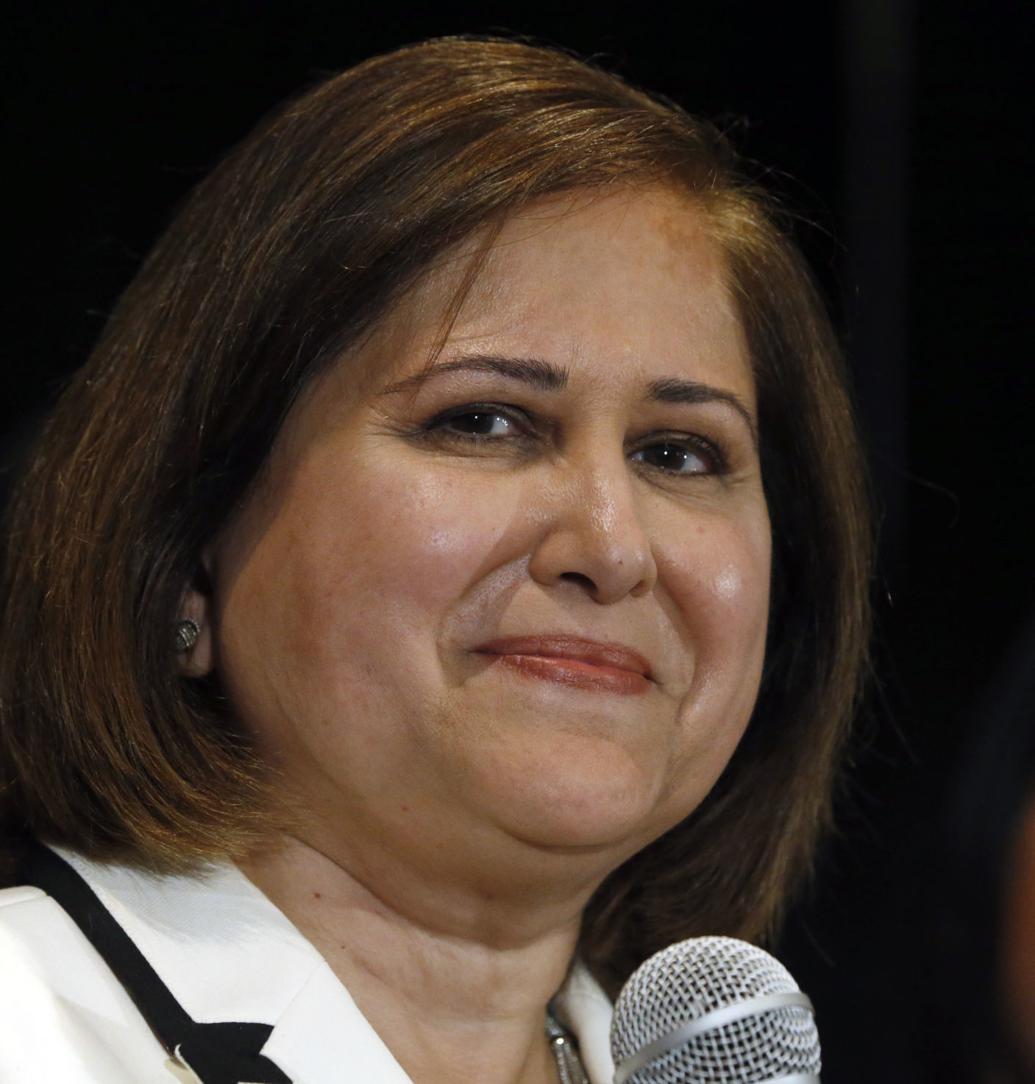 State Sen.-elect Ghazala Hashmi endorses Warren for president