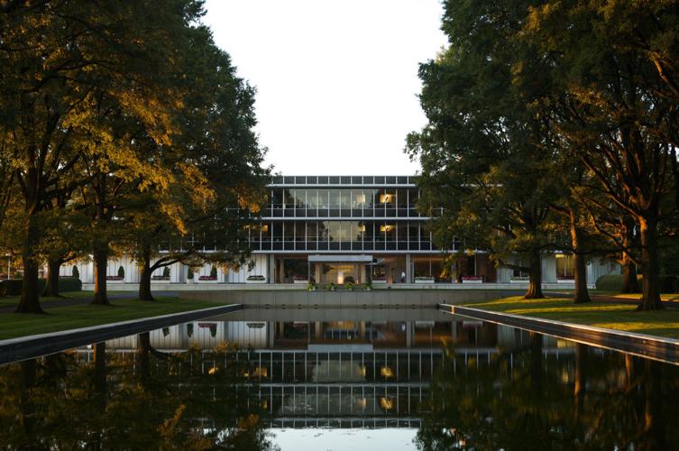 Altria buys its corporate headquarters building from UR, paying $20.8 ...