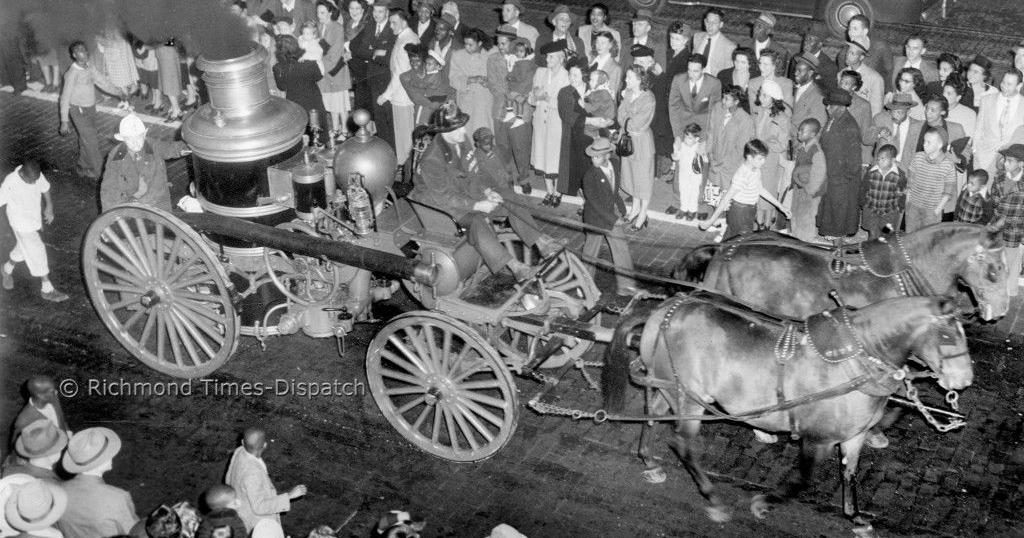 Vintage Fire Carriage 1948