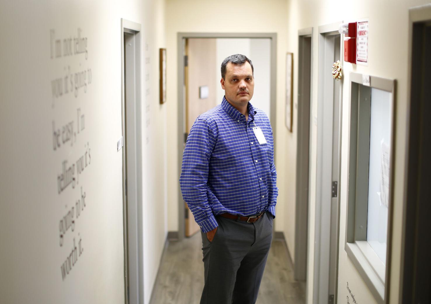 Federal rules say jails have to provide opioid treatment. Some say ...