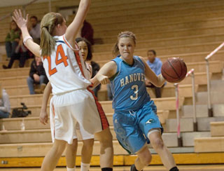 Ailing Woolard sends Hawks to regionals