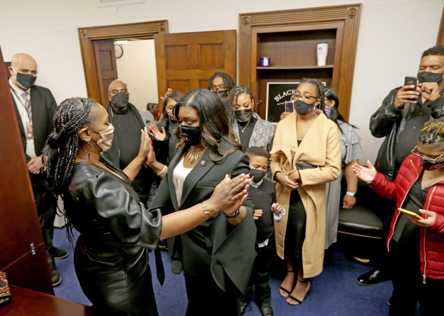 Scenes as Cori Bush takes office as Missouri’s First District ...