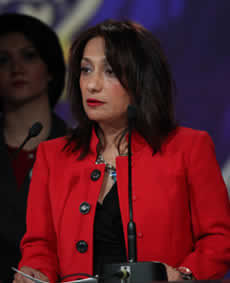 Shirin Nariman: A chance to embrace Iranian people's democratic aspirations