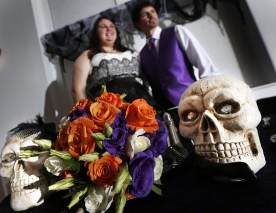 Halloween Weddings