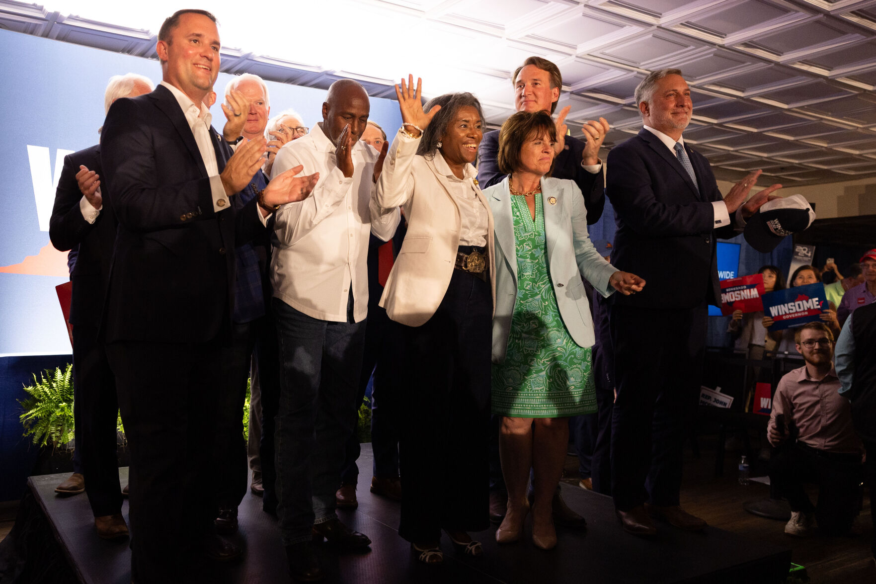 Youngkin: not too late for Earle-Sears to win