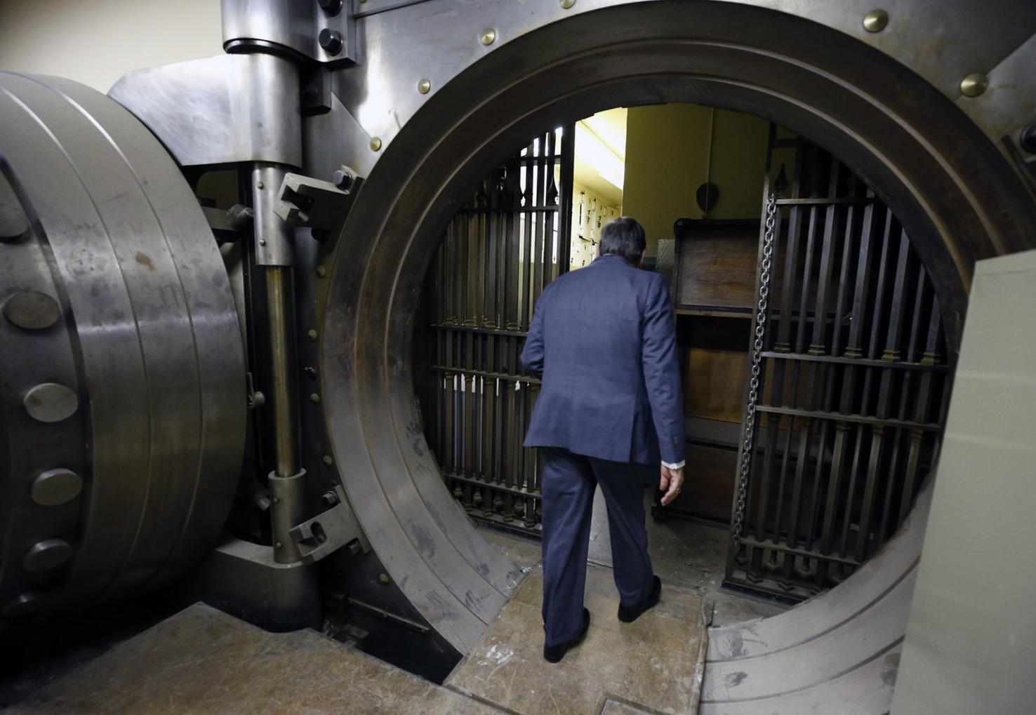 Go behind the scenes: Virginia Supreme Court building