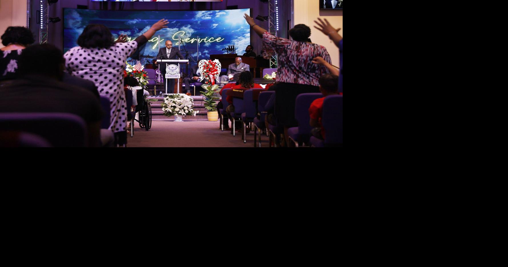 Funeral honors 2 killed after Richmond, VA, graduation