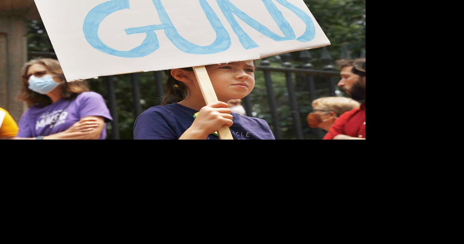 Giffords: Don't let pro-gun extremists make VA less safe