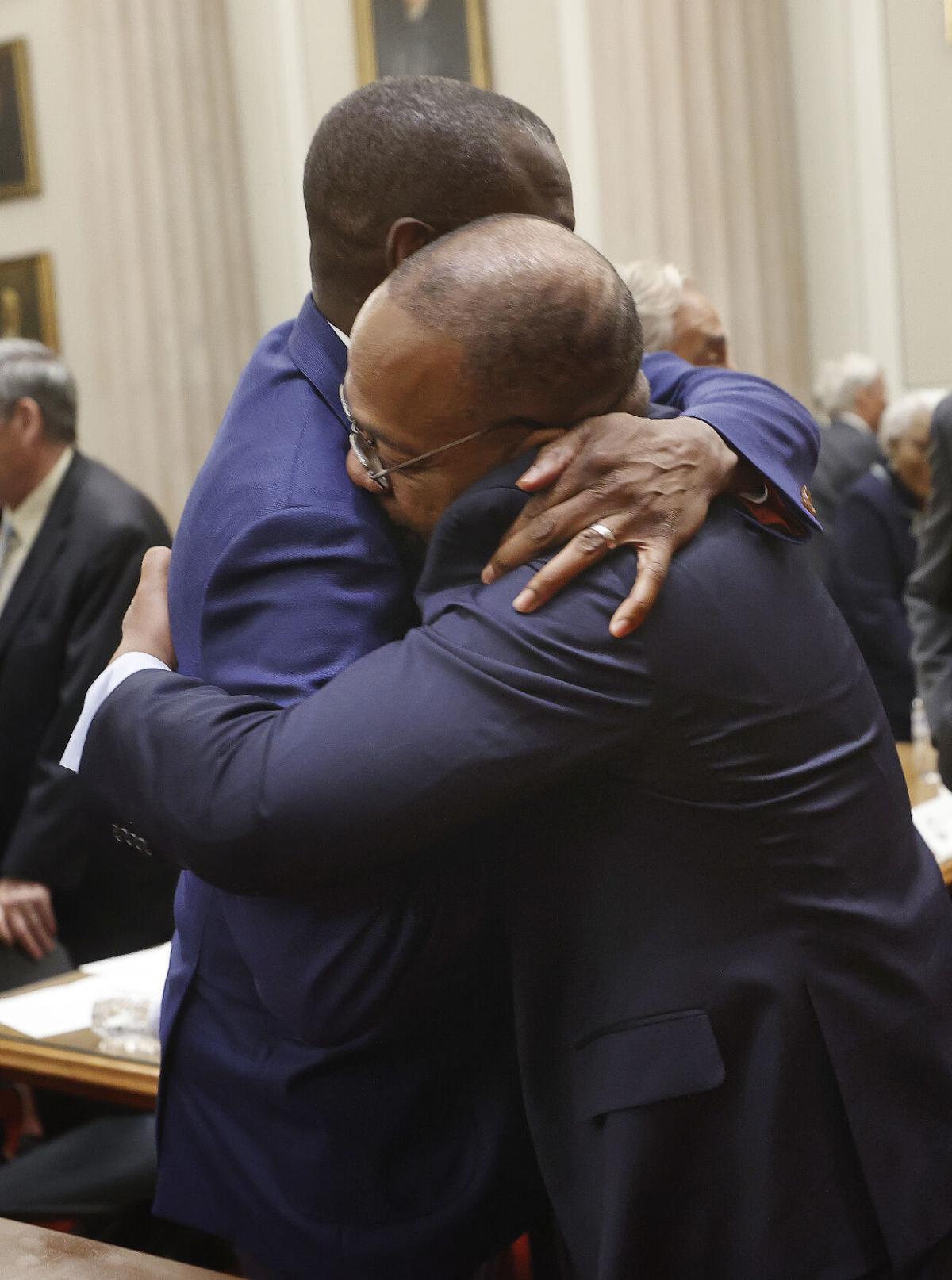 PHOTOS: S. Bernard Goodwyn sworn in as Chief Justice of Va. Supreme Court