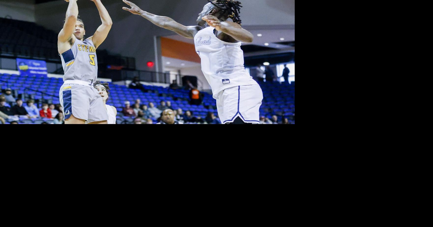 Steward boys basketball Curtis Blair III lose in state semis