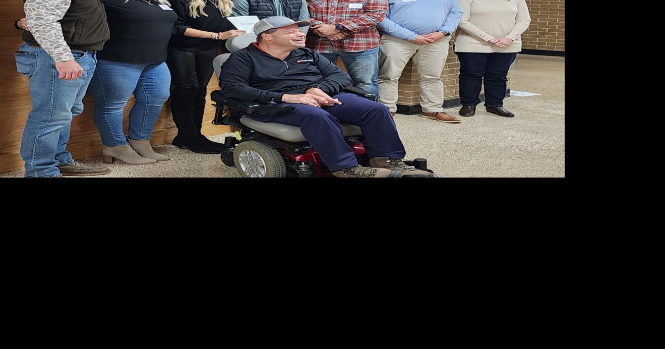 Atlee re-inducts 12 Hall of Fame members