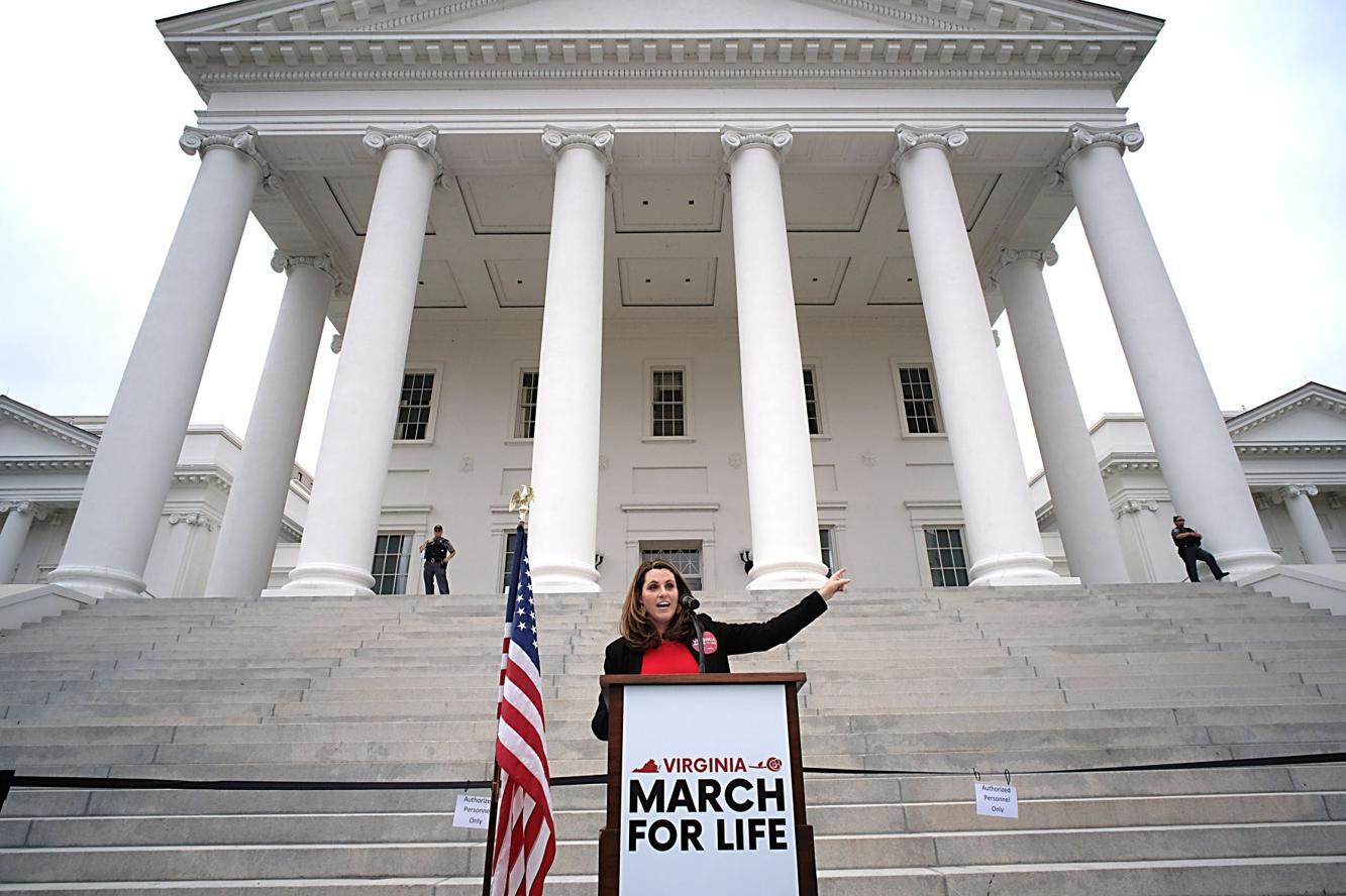 In Bristol, abortion battle centers on VA-Tenn. border