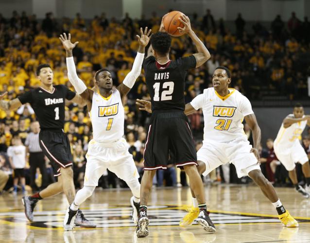 Burgess, Alie-Cox make impact at right time in VCU’s win over UMass