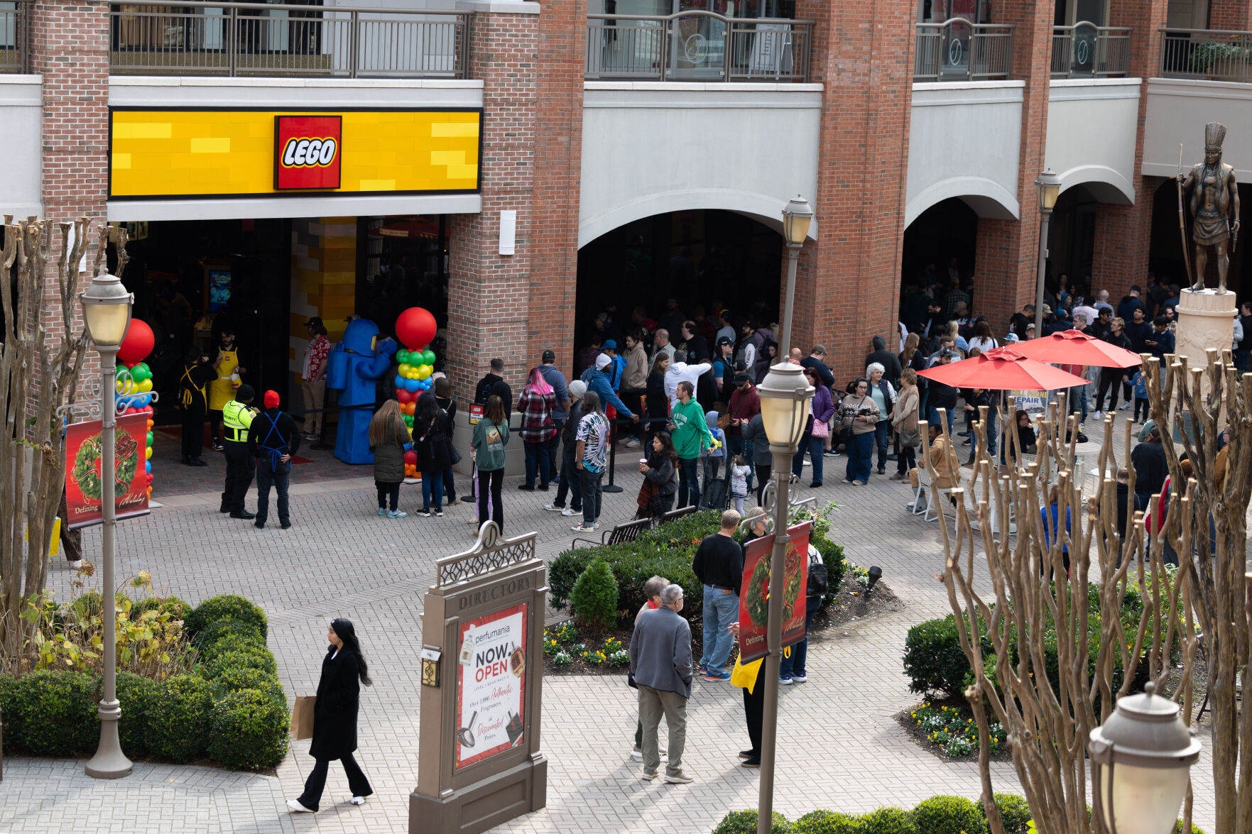 New Lego store opens at Short Pump Town Center