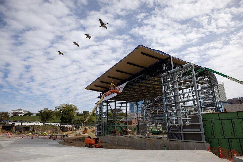 Who will play at Richmond's riverfront amphitheater?