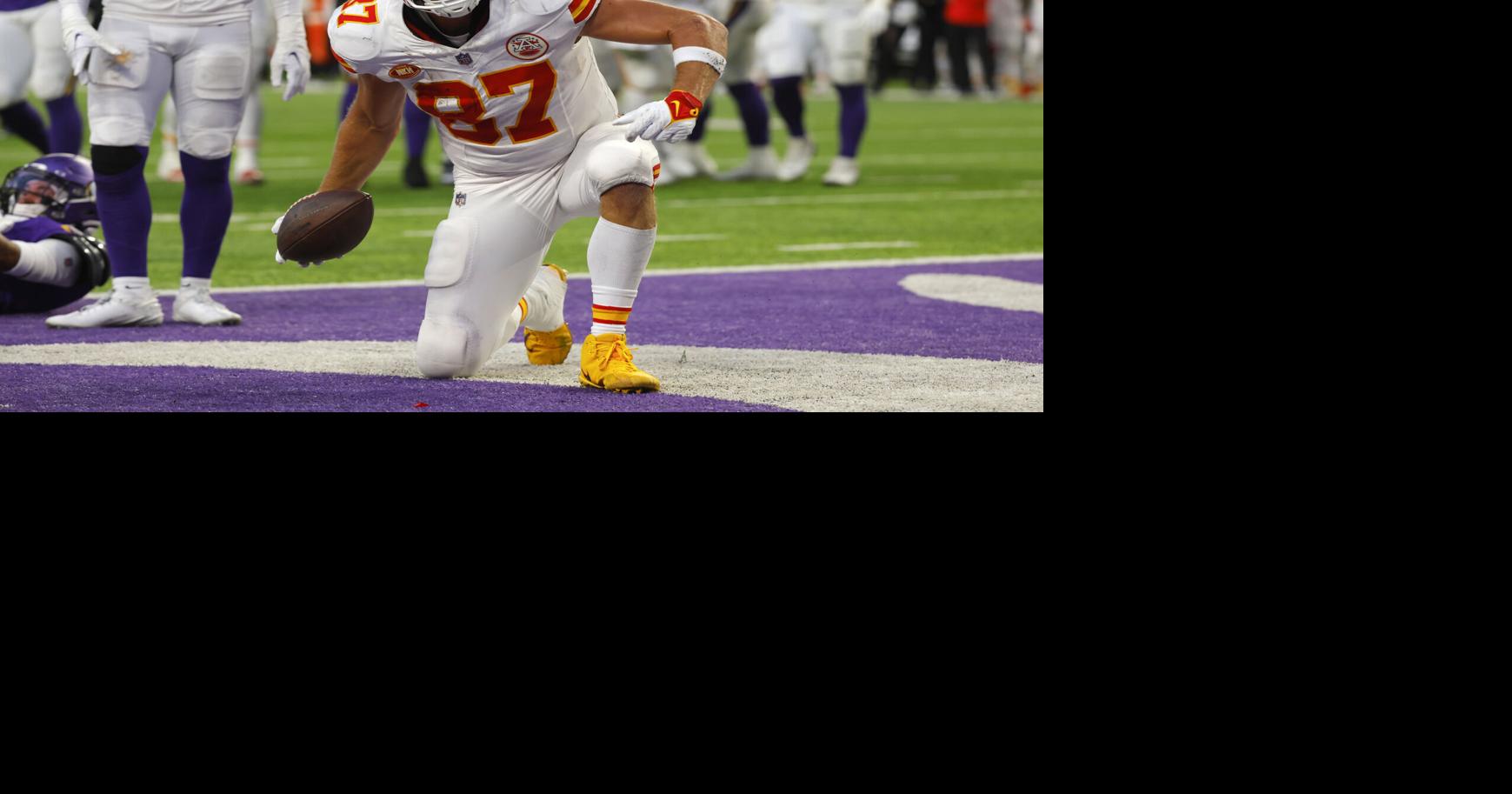 US sending military support to Israel; NFL, MLB highlights