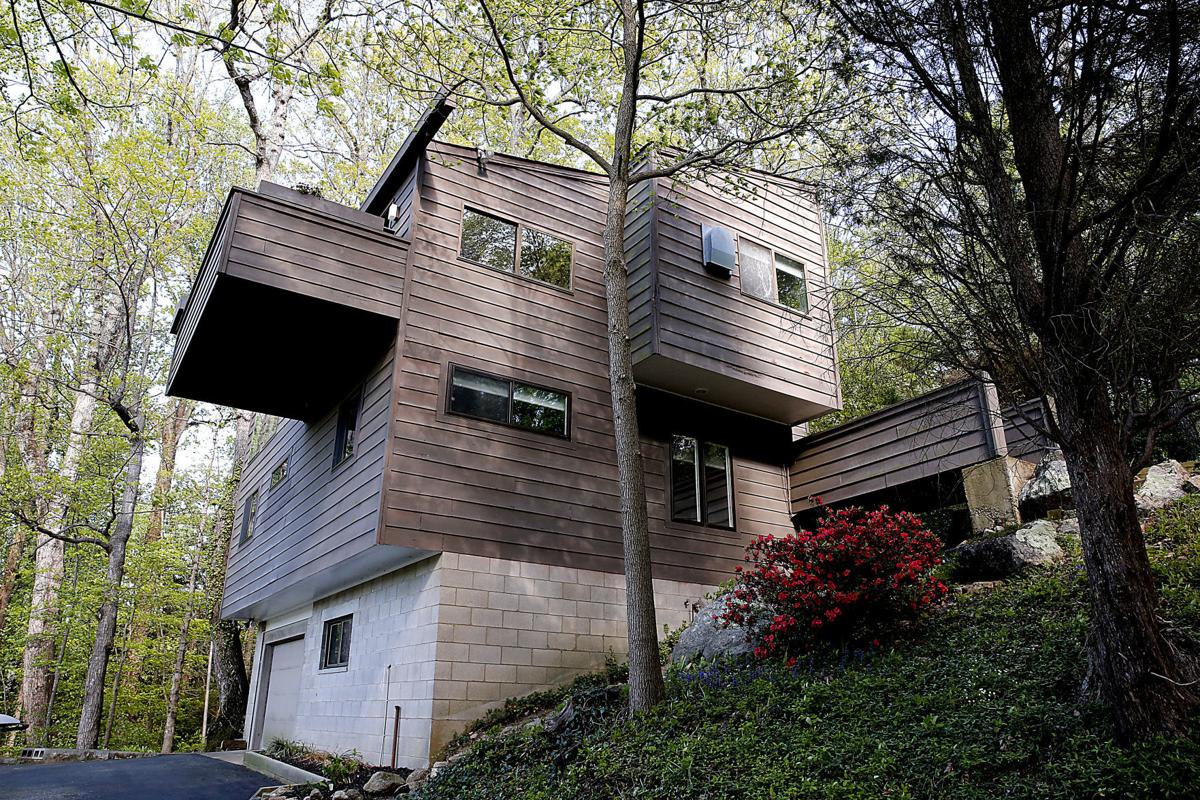 PHOTOS: Modern houses by Richmond architect Ernie Rose