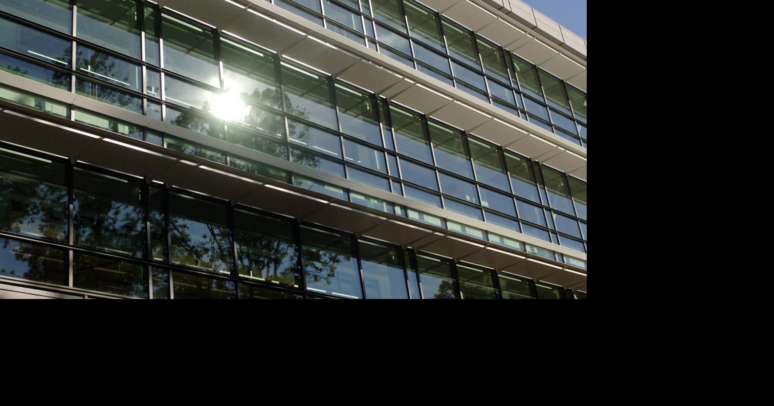 CarMax eyes office space downtown