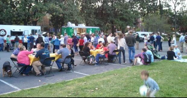 The Food Truck Court Returns to Museum District ... with Live Entertainment