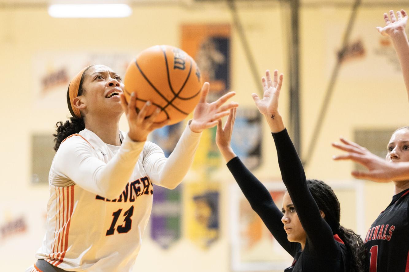 Manchester girls basketball to face Robinson in state semis