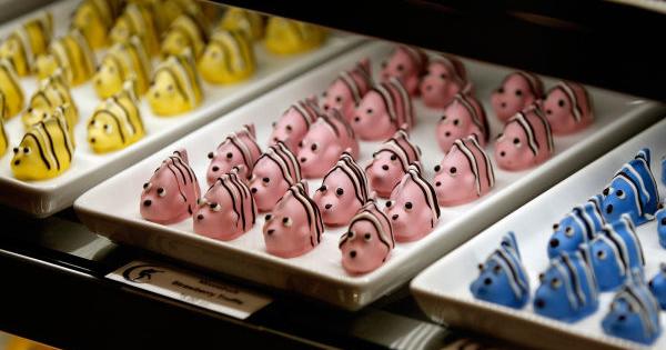 Customers get first look at Southern Season store