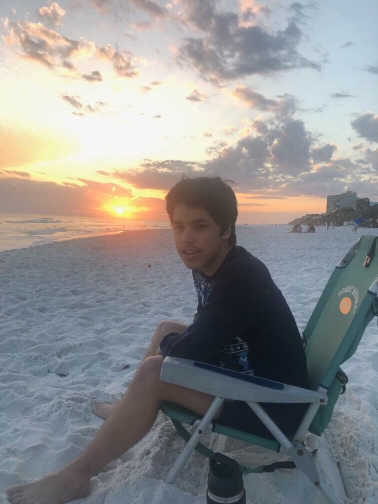 Driver in crash that killed 3 JMU students gets 90 days