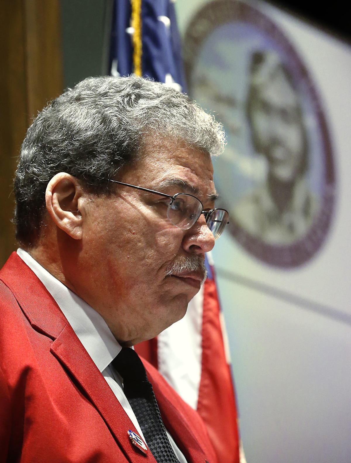 PHOTOS: Learning about the Tuskegee Airmen