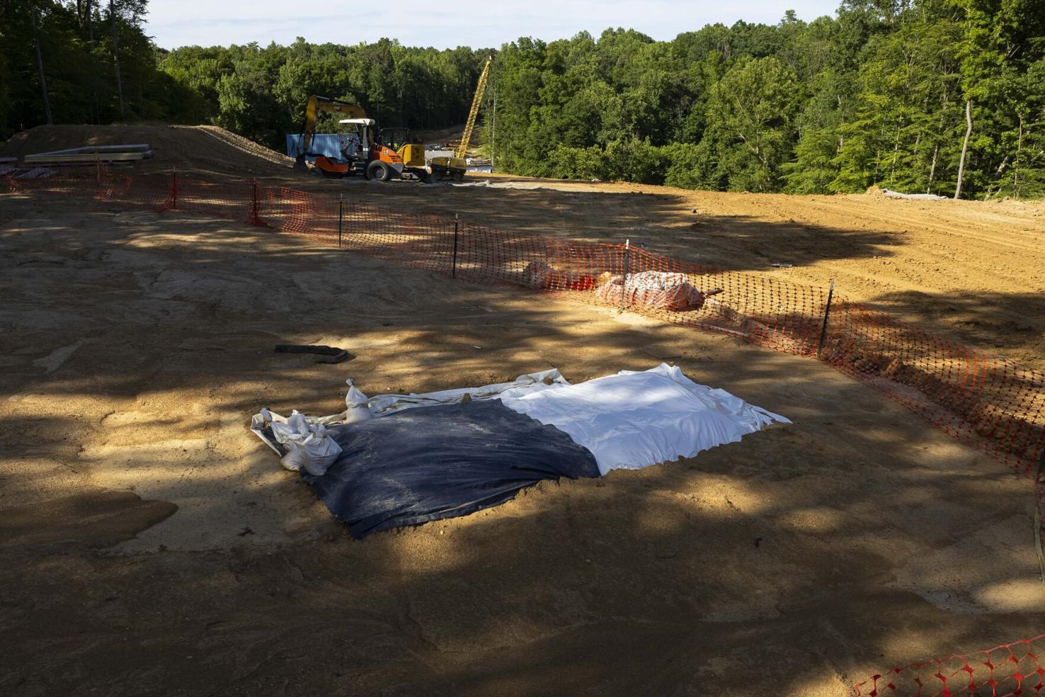 Chesterfield seeks descendants of graves found by Nash Road