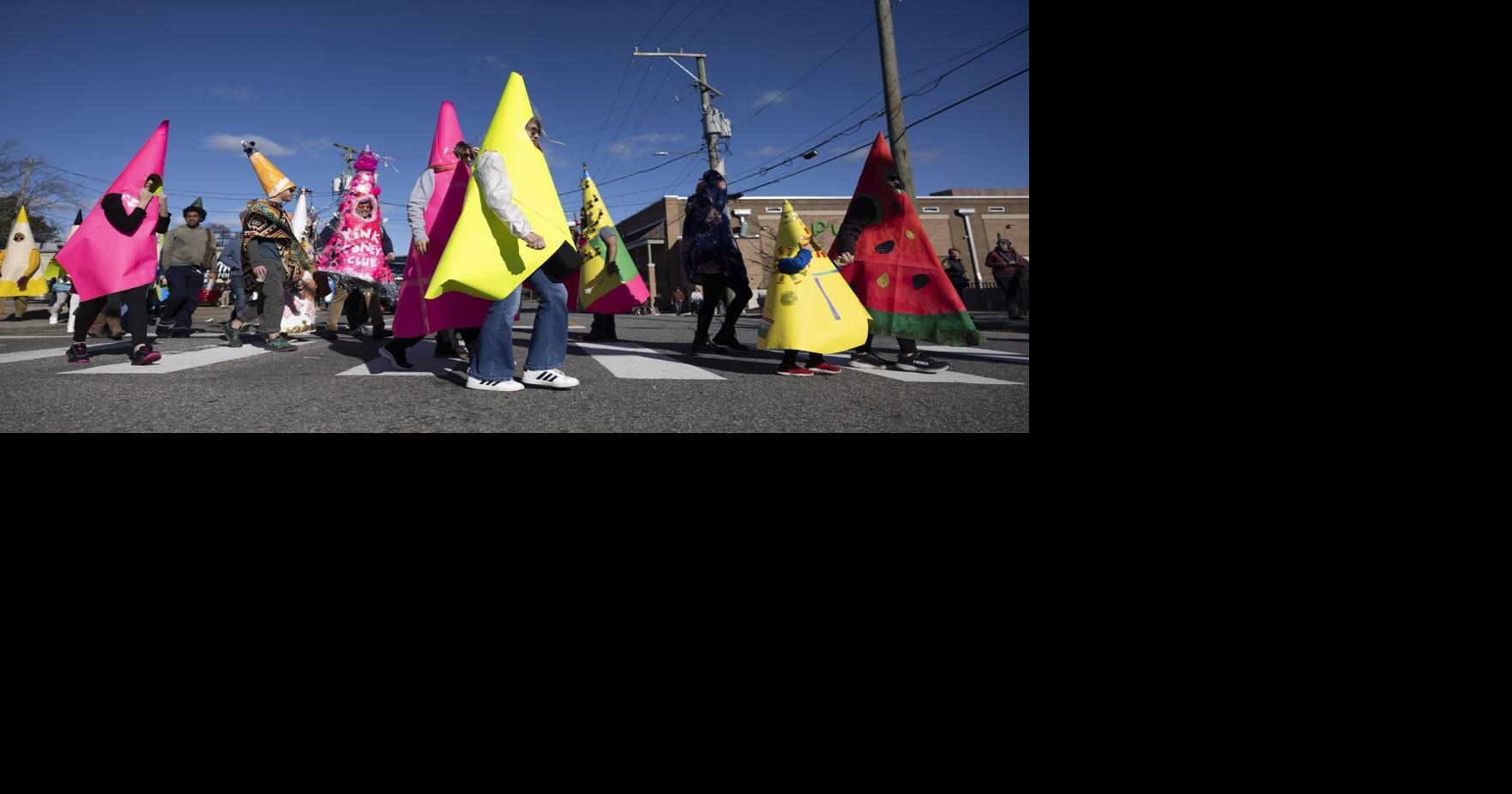 17th Annual Cone Parade spreads New Year's cheer
