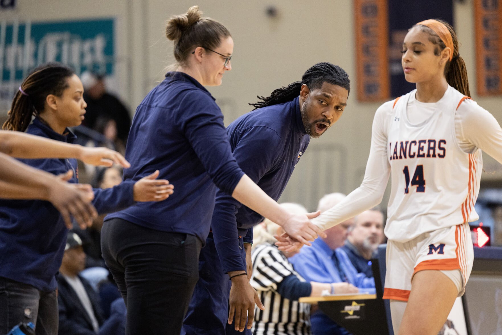 Manchester girls basketball to face Robinson in state semis