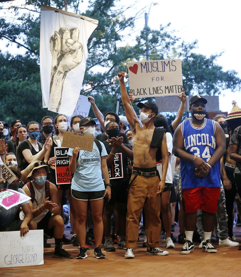 UPDATE: Protesters pull down Confederate statue in Richmond's Monroe Park