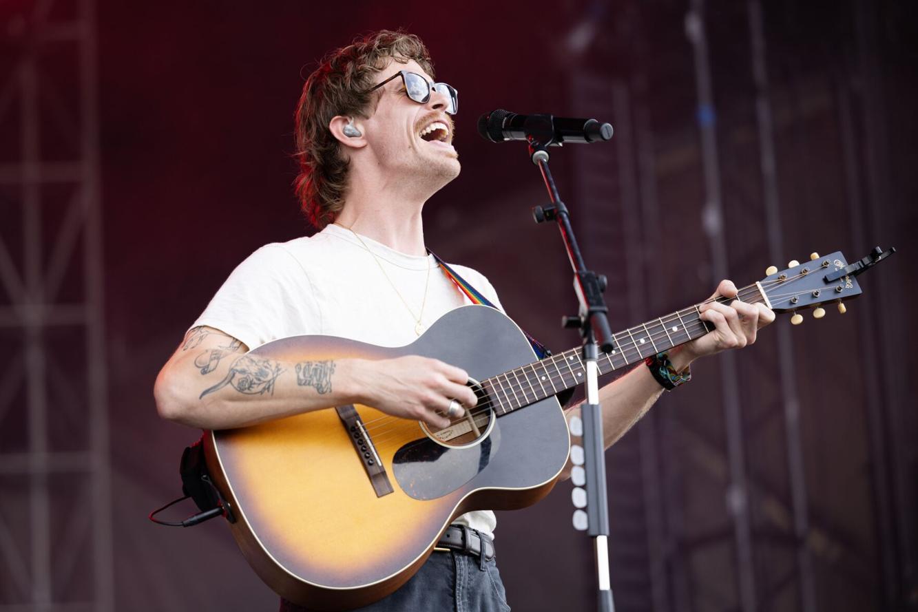 Iron Blossom 2025 The Lumineers, Vampire Weekend, Khruangbin
