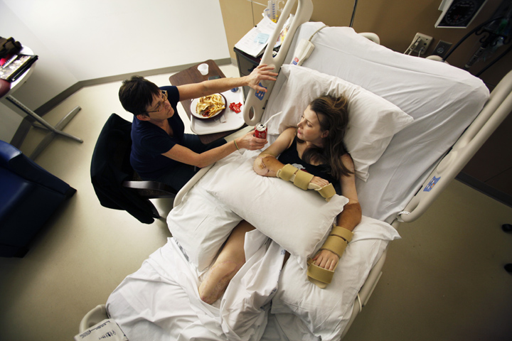 PHOTO GALLERY: Lindsay Ess recovering