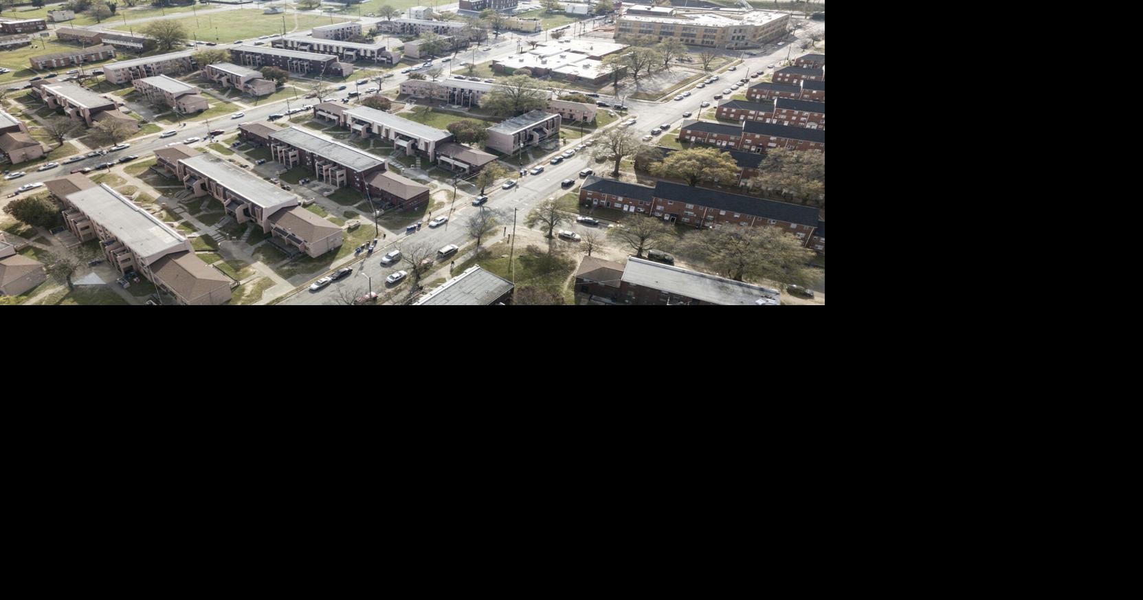 Officials consider privatizing Richmond's Gilpin Court