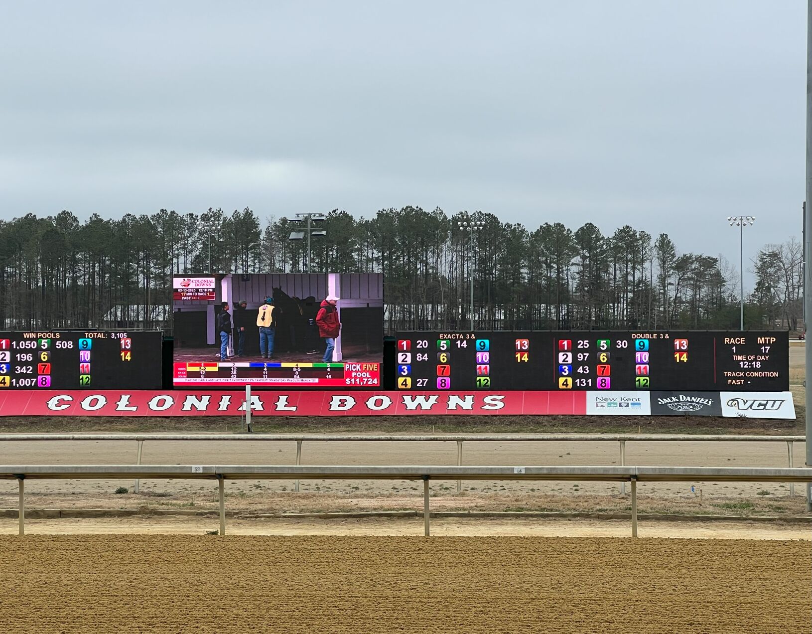 Virginia Derby brings party, March races to Colonial Downs