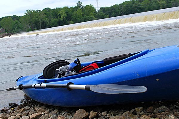 Kayaking the James: Bosher's Dam