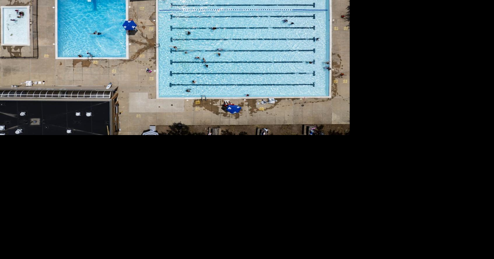 Richmonders cool off at Randolph public pool