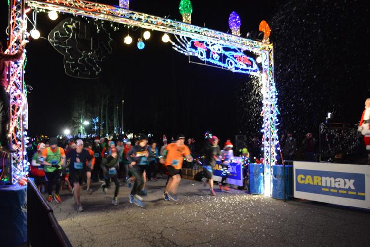 Holiday Cheer: Tacky Light Run